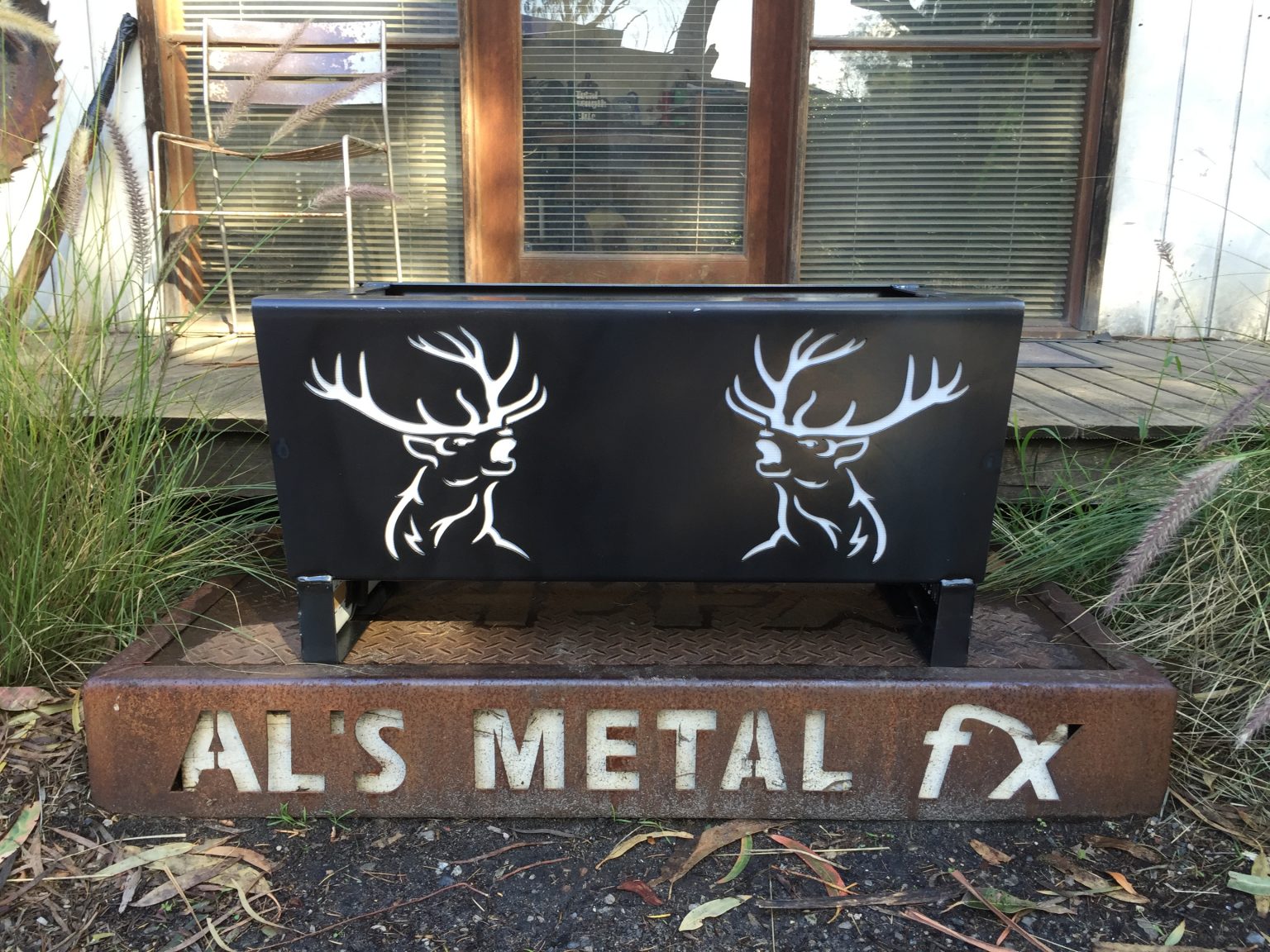 Deer Fire Pit | AMFX Metal Art Fire pits & Accessories 0405733335