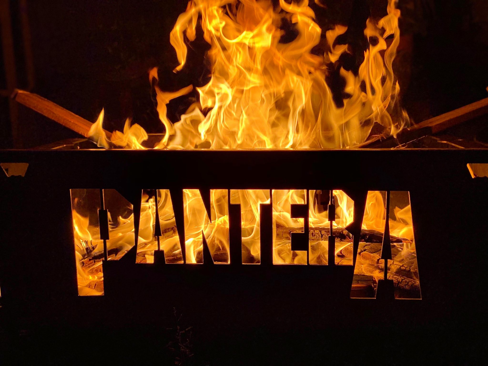 Flat Pack Pantera Fire Pit - AMFX MetalArt Fire Pits & Accessories